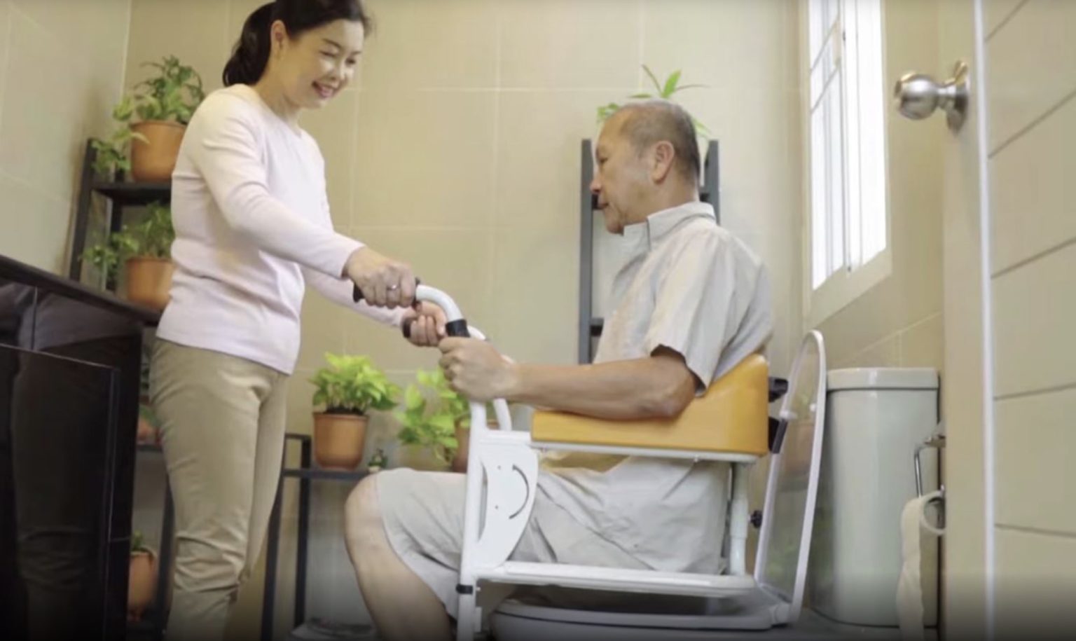 Transfer Wheelchair To Toilet: A Comprehensive Guide - Gilani Mobility