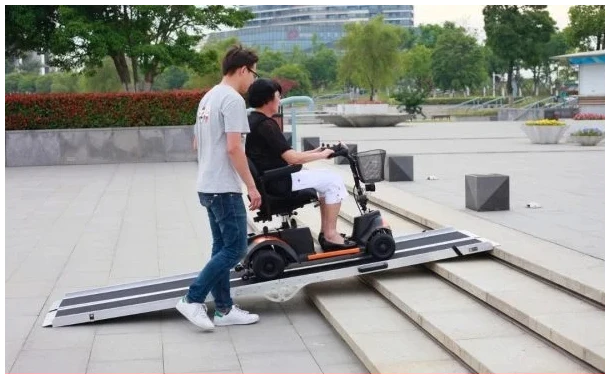 Power Electric Wheelchair: Foldable Lightweight Electric Wheelchair ...