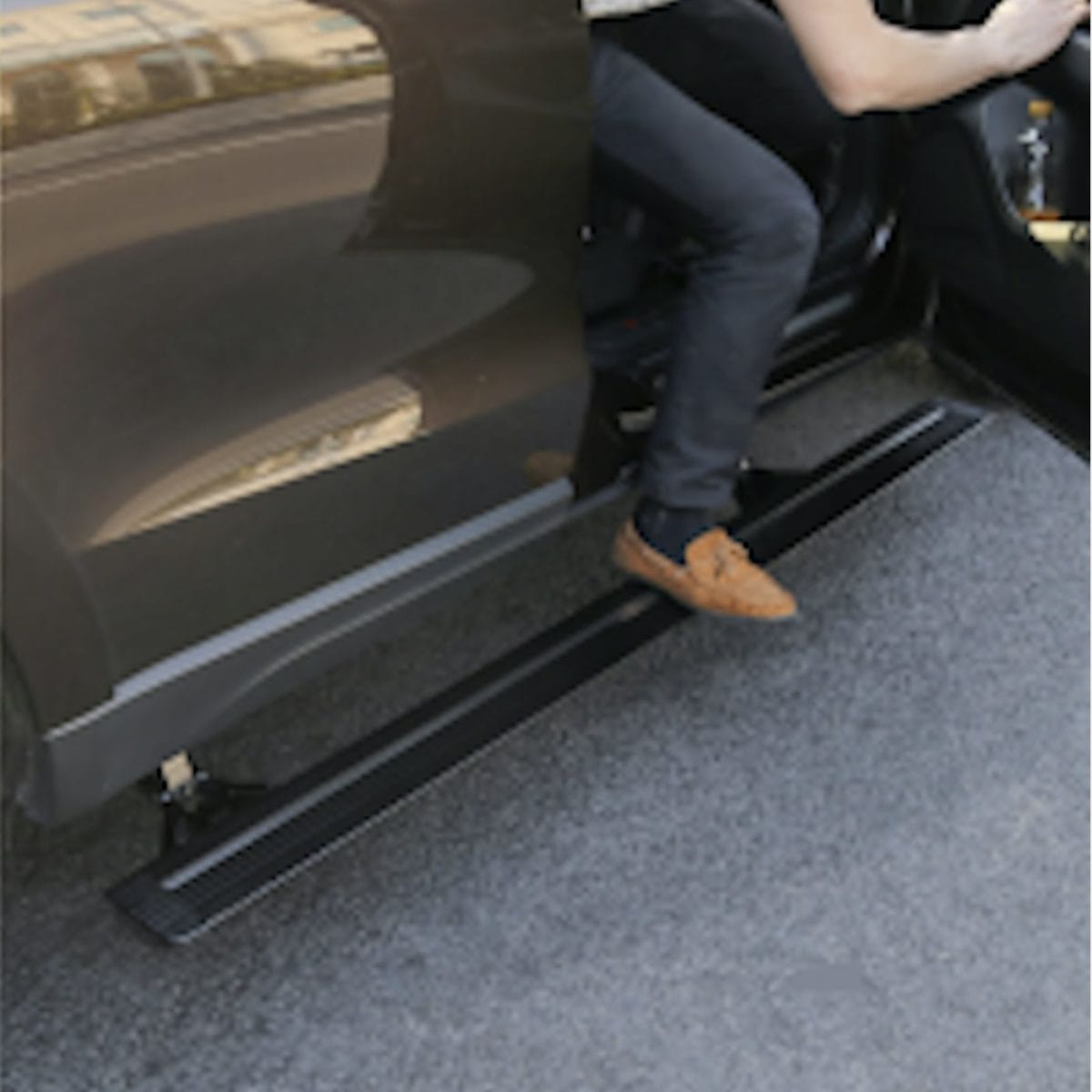 Power Sidestep electric running boards Car modification