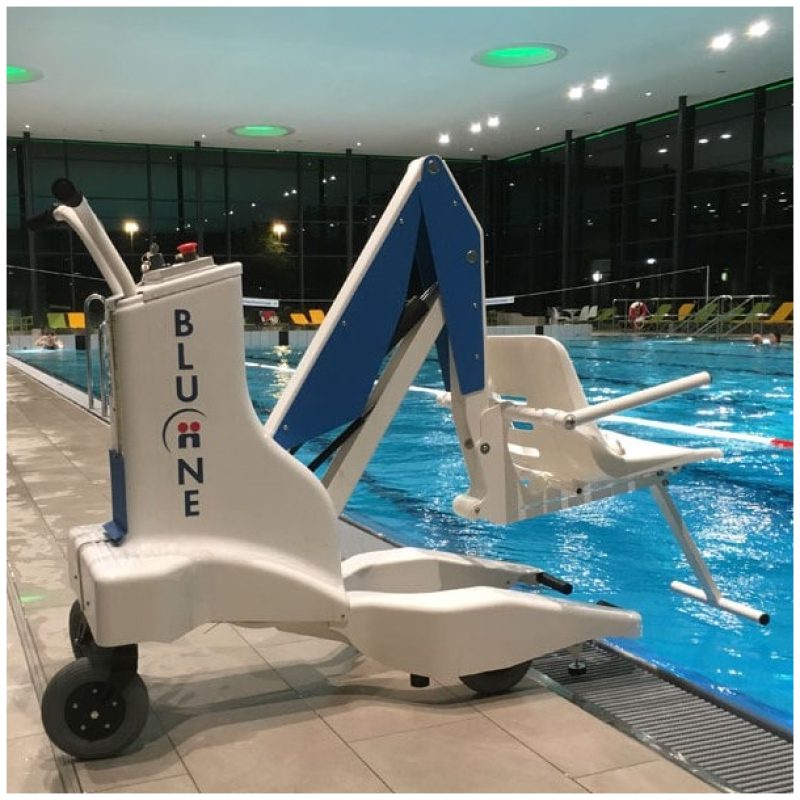 Portable Pool Lift For Swimming Pool - Blue One - Gilani Mobility ...