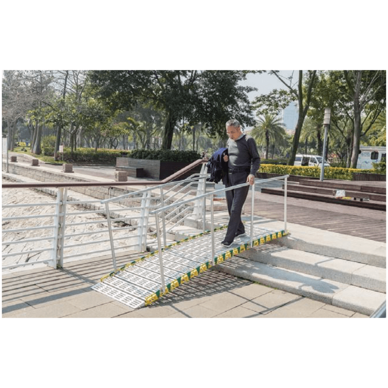 LY-30 C Series Aluminum Rolling Ramp - Gilani Mobility