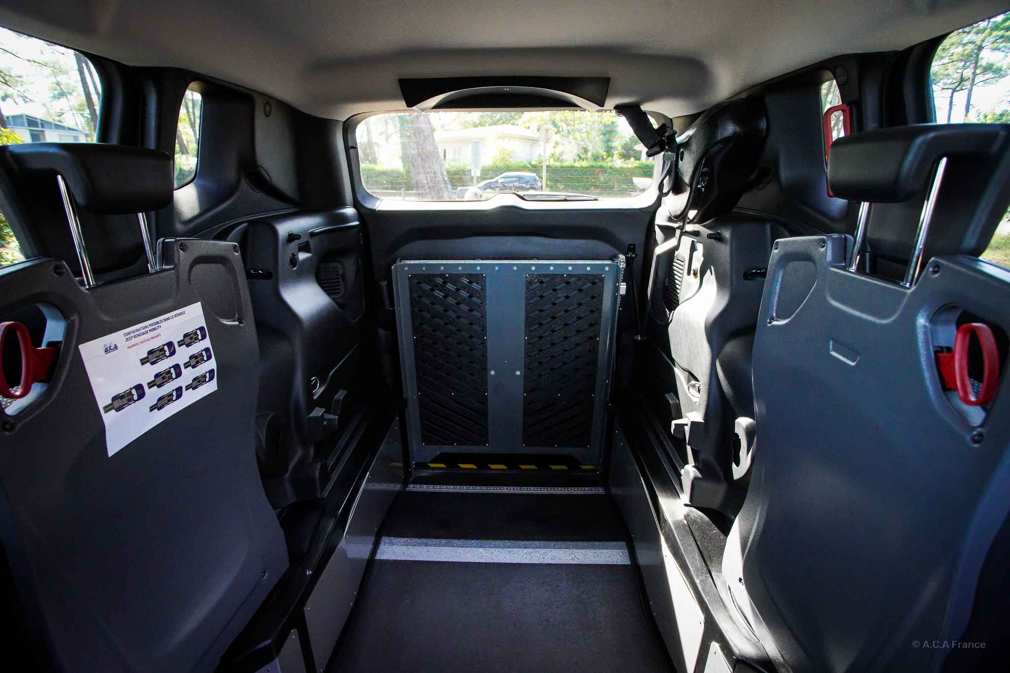 TPMR Jeep Renegade Wheelchair Accessible Vehicle - Ultimate Solution ...