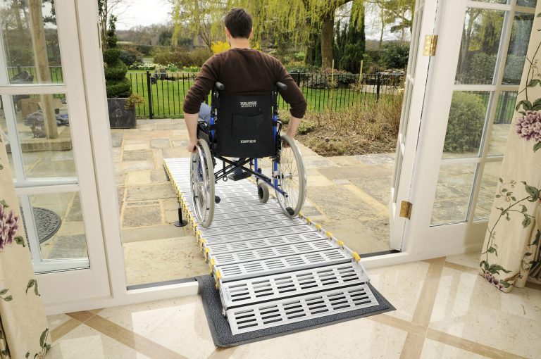 Difference Between Ramp Wheelchair And Step Wheelchair