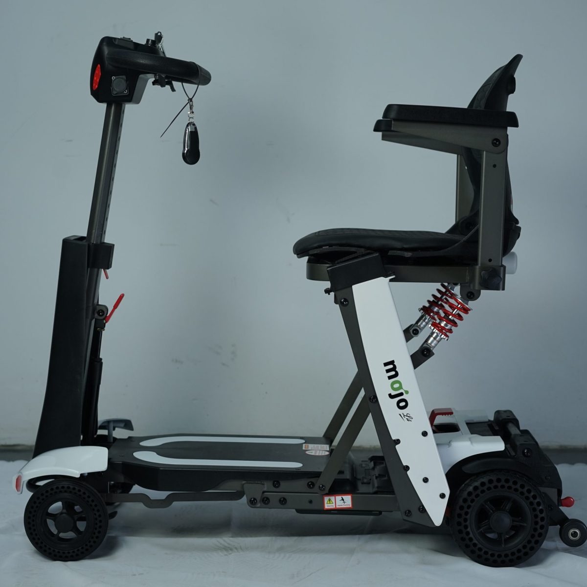 Mojo-Lit Auto-Folding Scooter| Elevate Your Ride