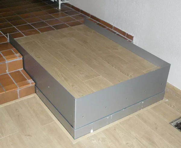 Install HDN Hidden In The Floor Lift Platform by LiftUP